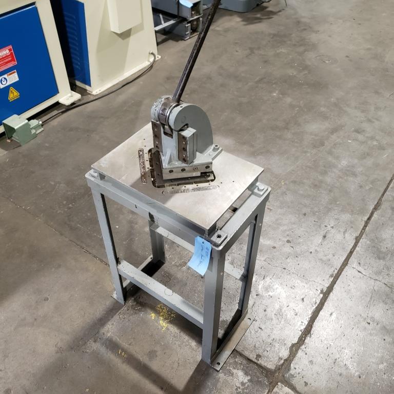 5" X 16 GA., WHITNEY BENCH NOTCHER, USED | ScottMachinery